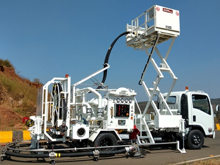 Refuellers & Hydrant dispensers - TITAN ASIA