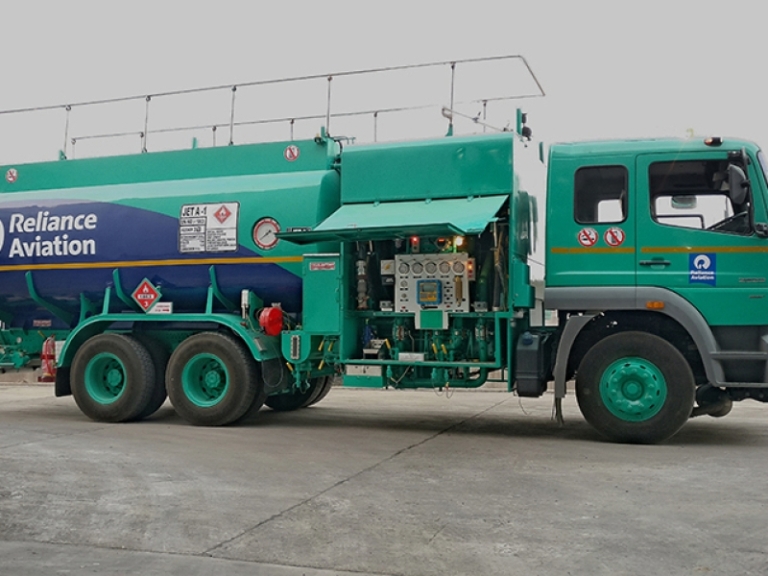 Refuellers & Hydrant dispensers - TITAN ASIA