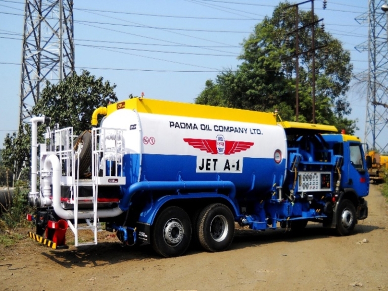 Refuellers & Hydrant dispensers - TITAN ASIA